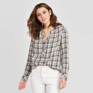 Universal Thread | Tops | Universal Thread Plaid Flutter Round Neck ...